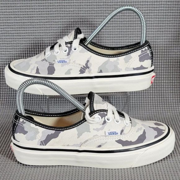 Vans | Shoes | Vans Authentic Style 44 Greyscale Camo Print Womens 5 ...